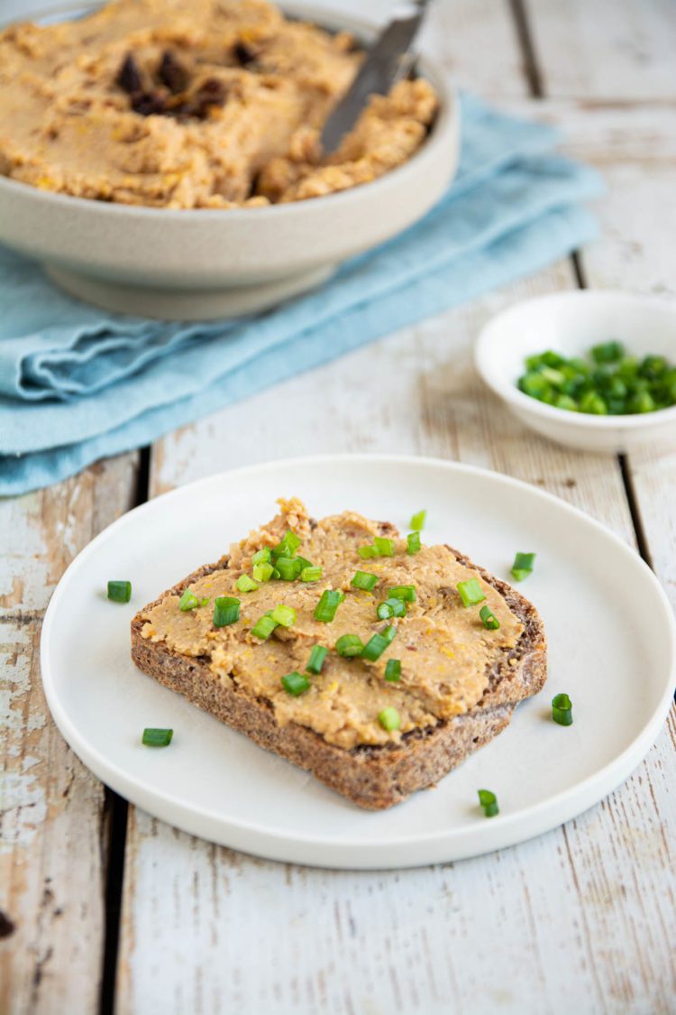 Soybean Hummus Recipe Without Tahini | Nutriplanet